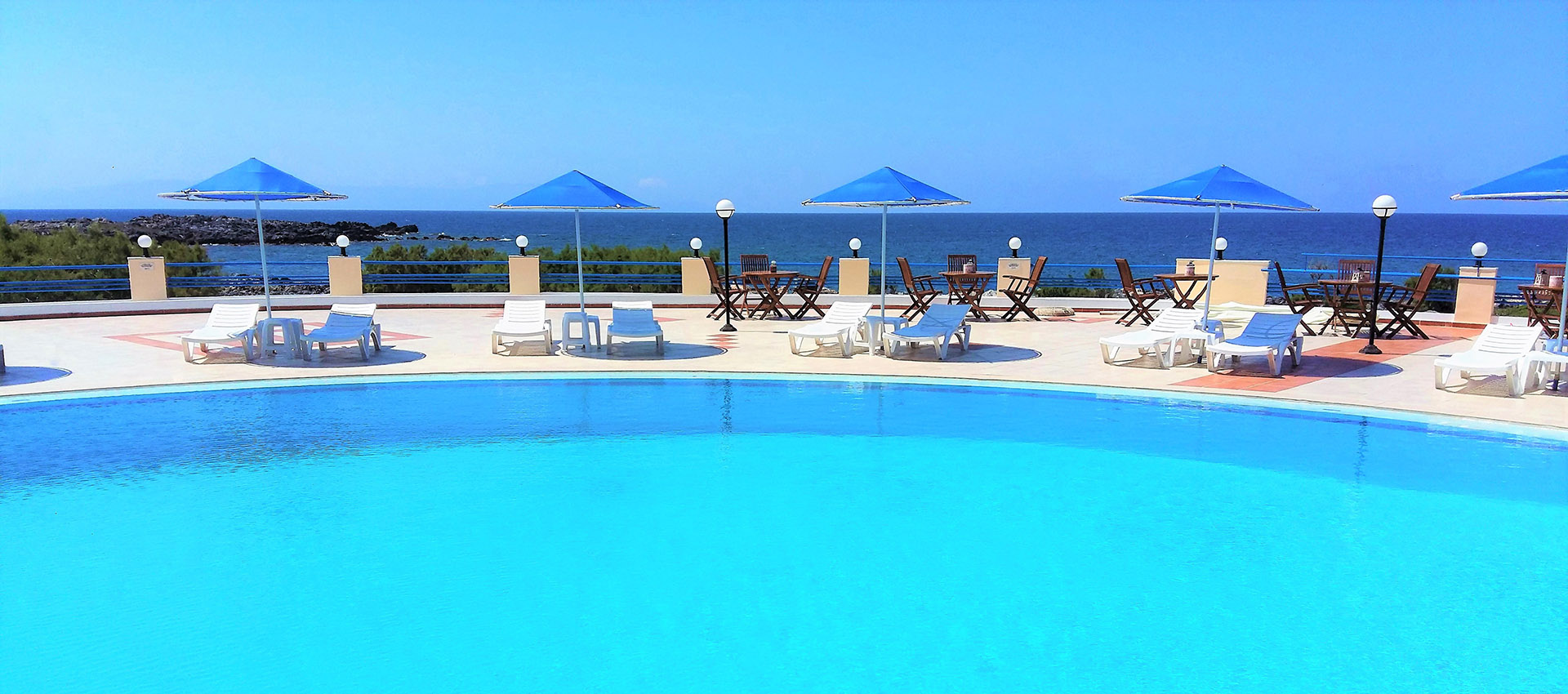 Χανια ξενοδοχεια με πισινα | Zorbas Beach Village Hotel | Η πισίνα